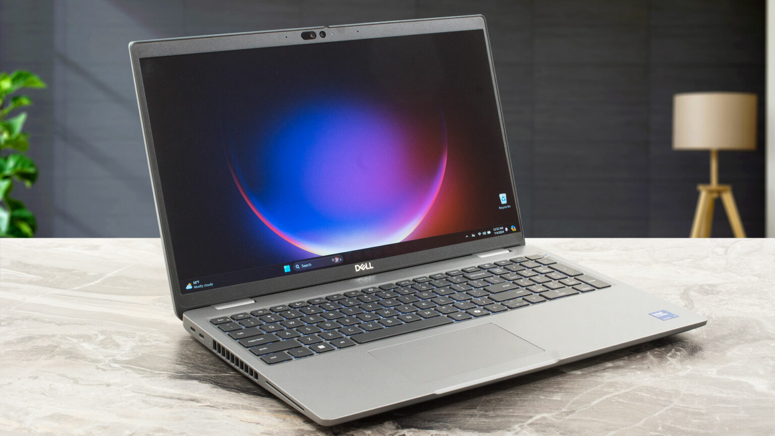 Dell Latitude 5550 review - Near-Silent Office Machine with Modern Port ...