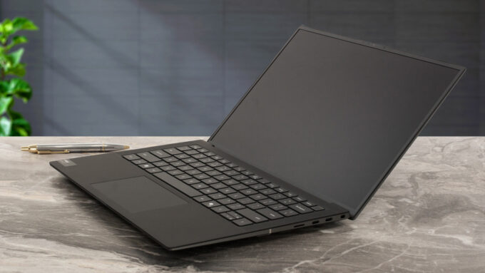 Dell Precision 5490 review - A Mighty Mini with a Few Sacrifices ...