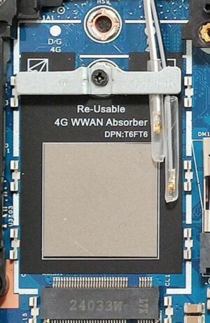 How to open Dell Latitude 5550 - disassembly and upgrade options ...