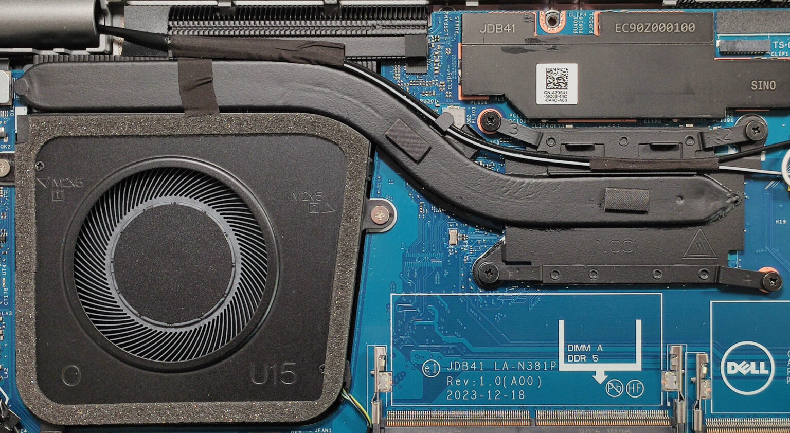 How to open Dell Latitude 5450 - disassembly and upgrade options | LaptopMedia.com