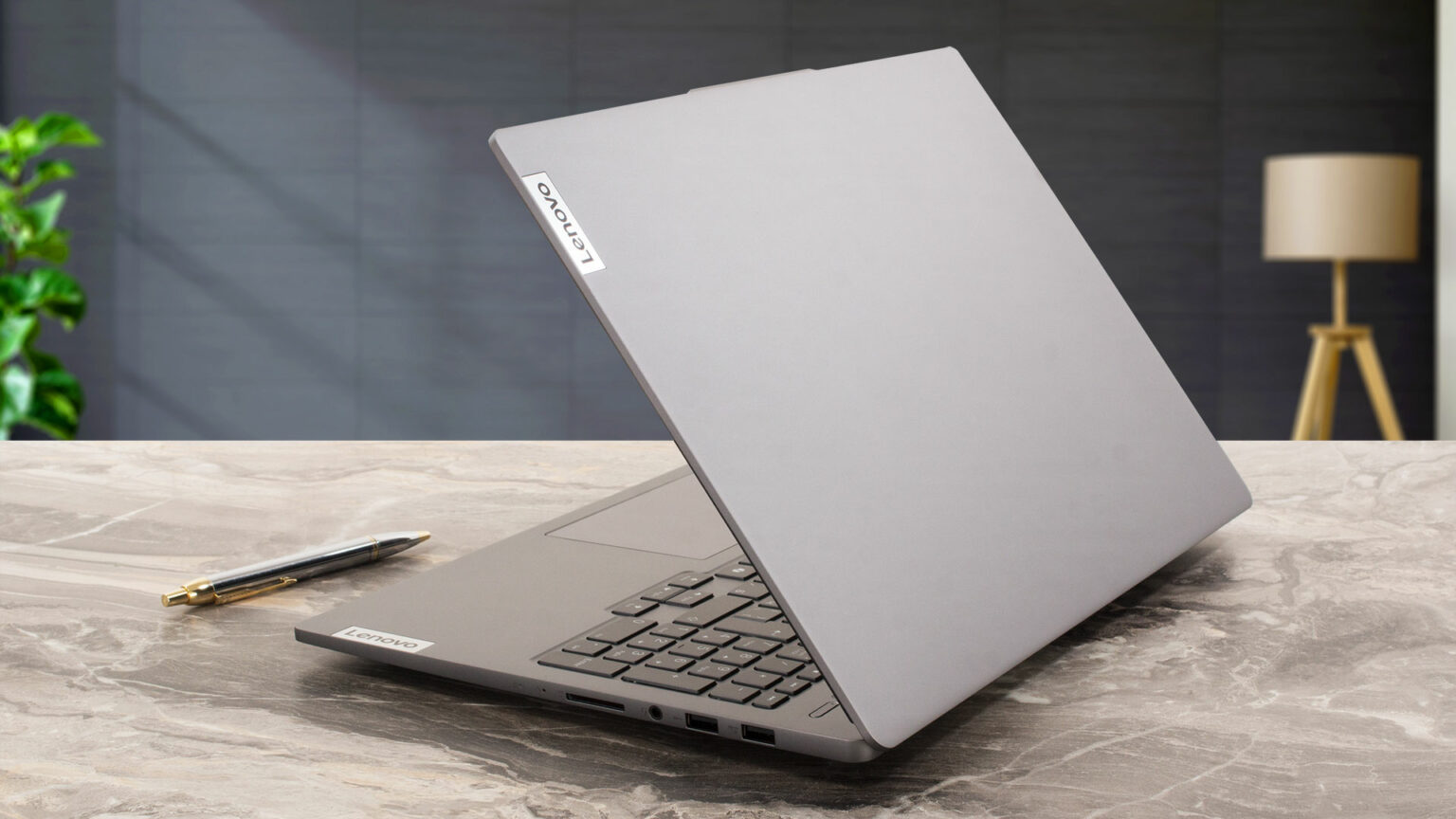 Lenovo IdeaPad Pro 5i (16IMH9) Review - The Best Affordable 16-inch ...