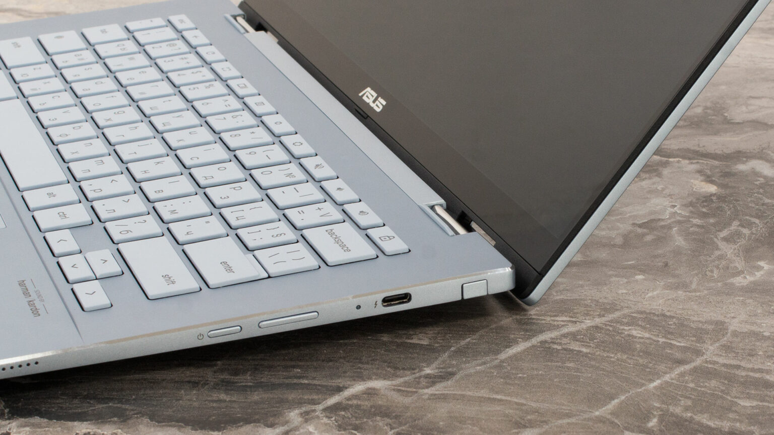 华硕 Chromebook Flip CX5 (CX5400) 评测--质感上乘，规格中等 | LaptopMedia 中国