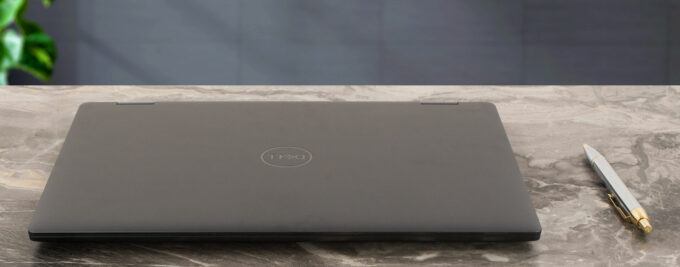 Dell Latitude 9450 (2-in-1) review - Vibrant Display, Cool Performance ...