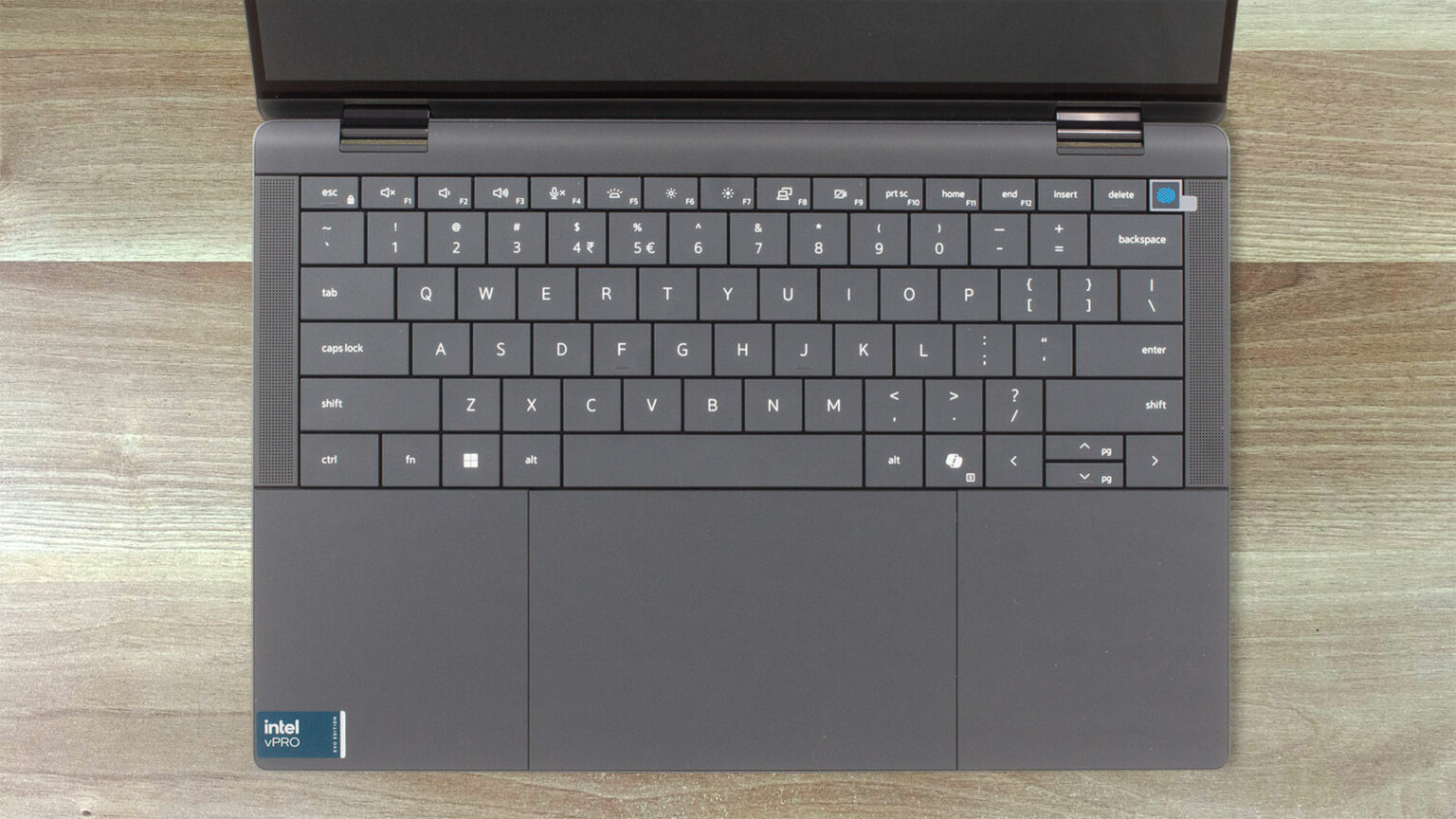 Dell Latitude 9450 (2-in-1) review - Vibrant Display, Cool Performance ...