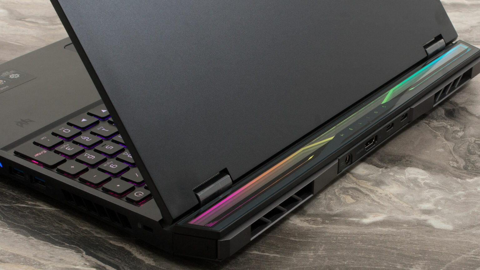 Acer Predator Helios 16 (PH16-72) review - A Gaming Laptop on the Verge ...