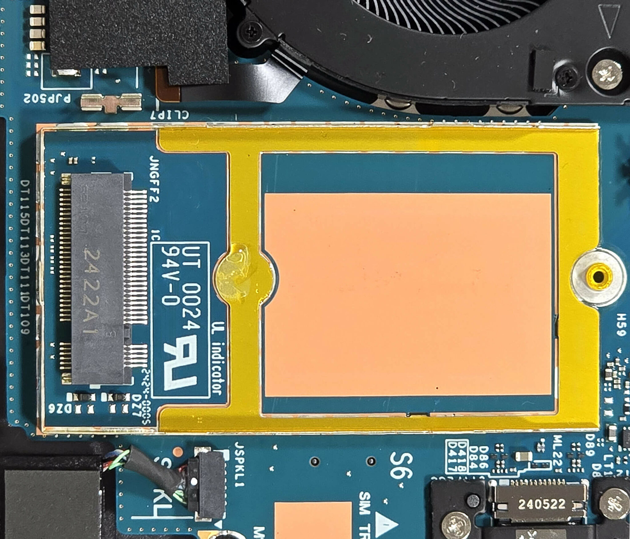 How to open Dell Latitude 9450 (2-in-1) - disassembly and upgrade ...