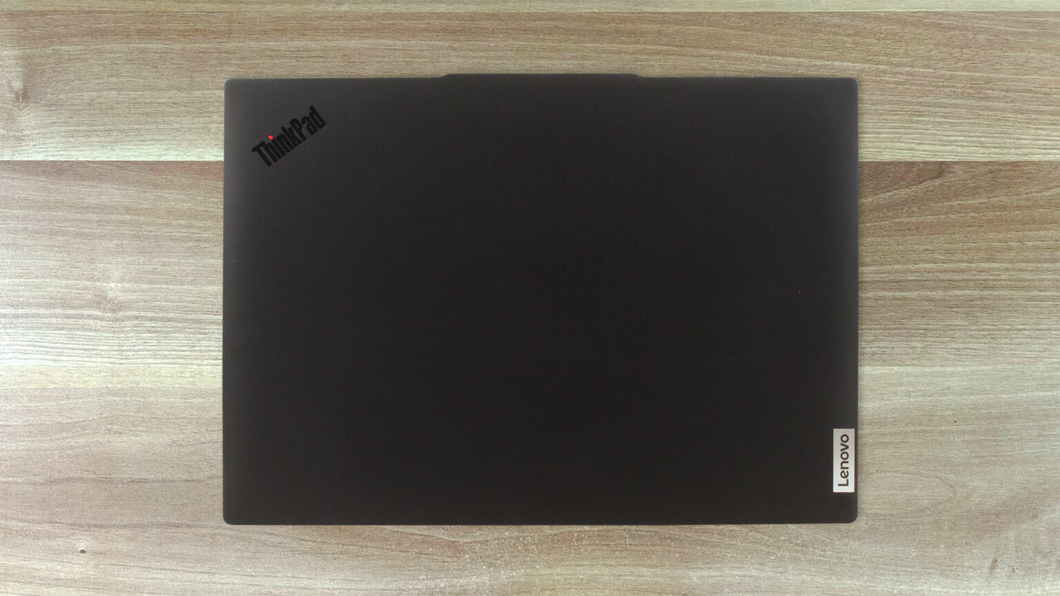 Lenovo ThinkPad L14 Gen 5 (Intel) review - Quiet Power | LaptopMedia.com