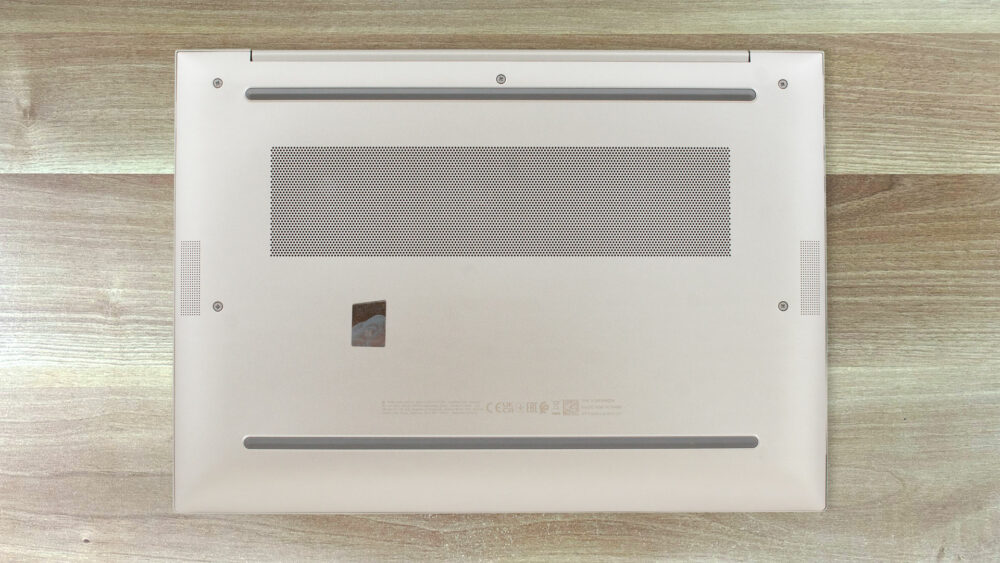 HP EliteBook 840 G11 review - Long Battery Life, Versatile Ports, Quiet ...