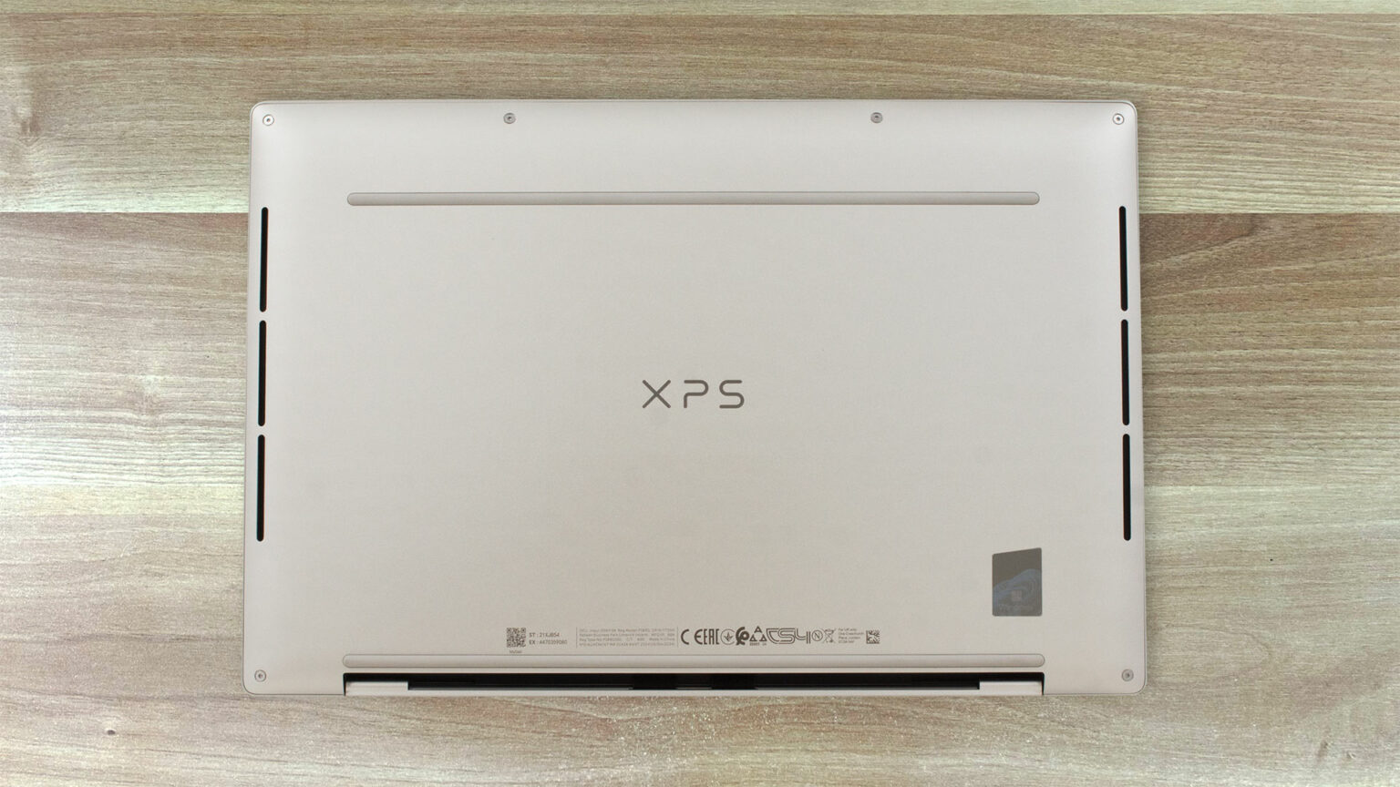 Dell XPS 13 9345 review - The Perfect Ultraportable? | LaptopMedia.com