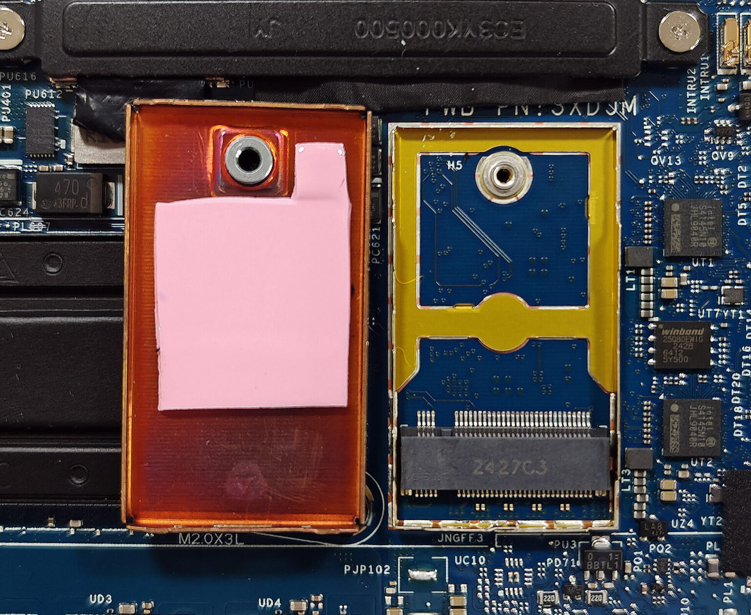 How to open Dell Latitude 7450 – disassembly and upgrade options | LaptopMedia.com