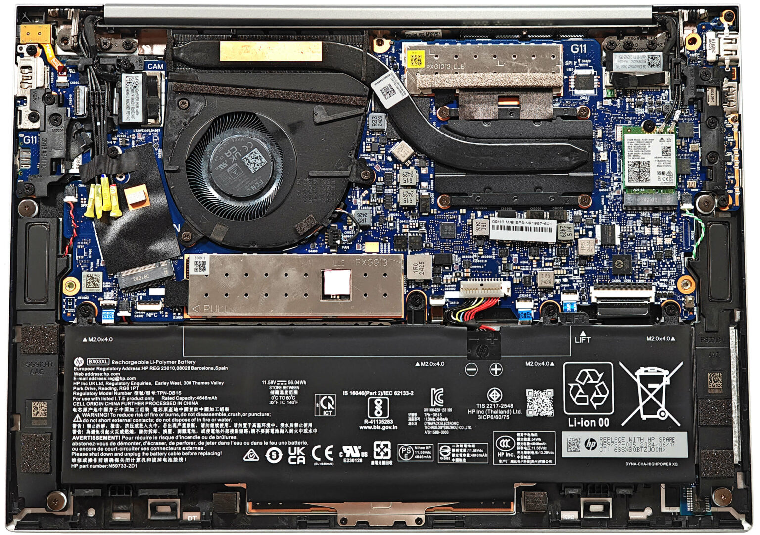 Cómo abrir HP EliteBook 830 G11 - opciones de desmontaje y actualización | LaptopMedia España