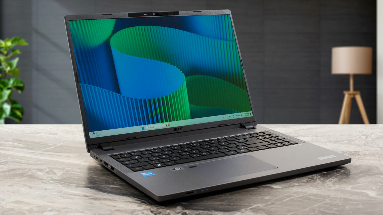 Acer TravelMate P2 (TMP216-51-G2) review - A Solid Choice for Business ...