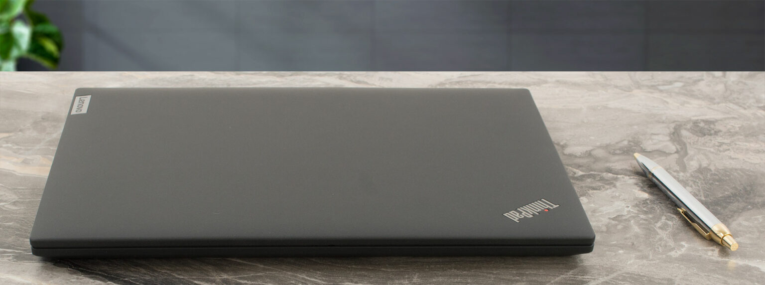 联想 ThinkPad T14 第 4 代（AMD）评测--舒适胜过强劲性能 | LaptopMedia 中国