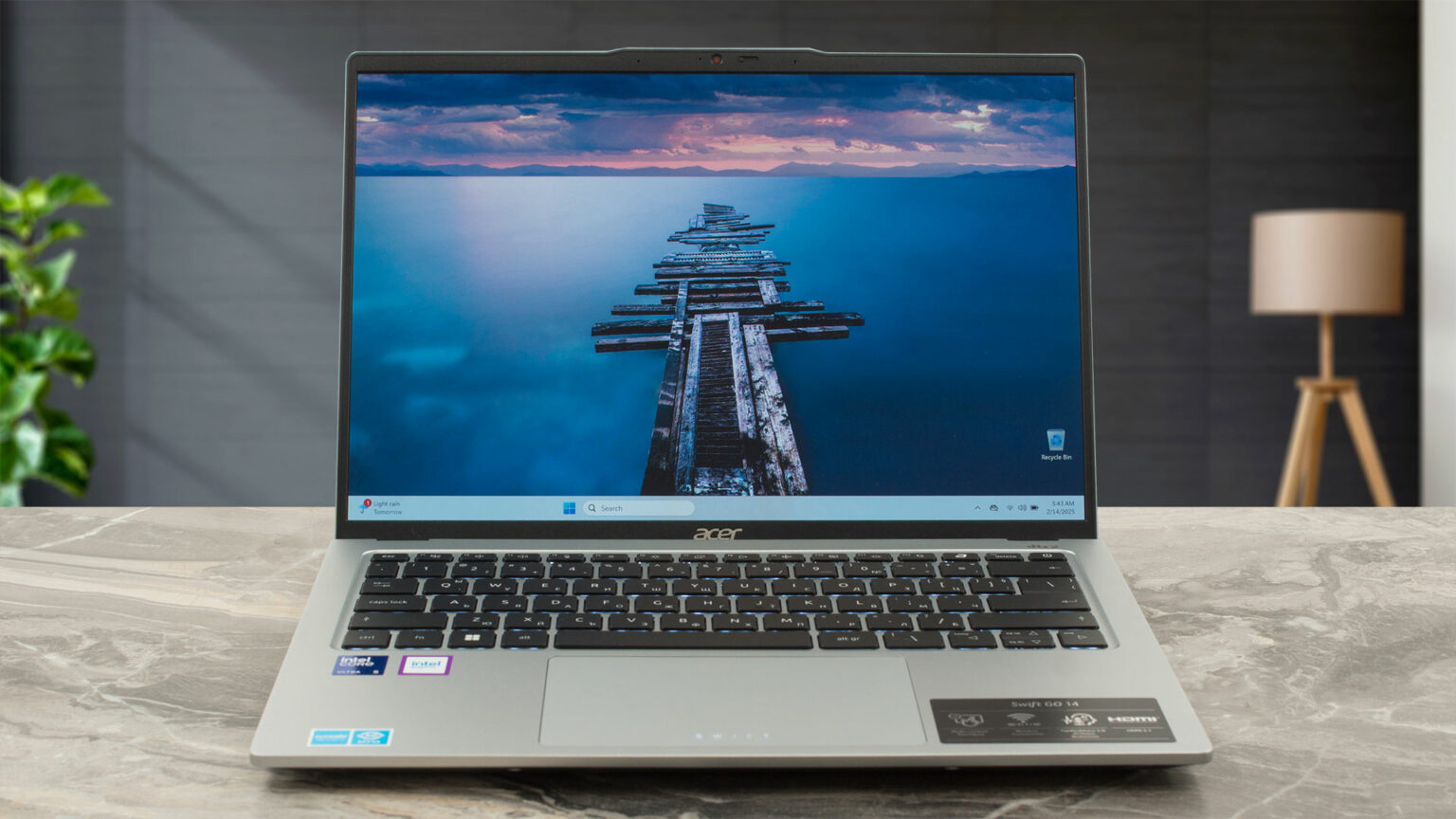 Acer Swift Go 14 OLED (SFG14-73) review - The Perfect Blend of ...
