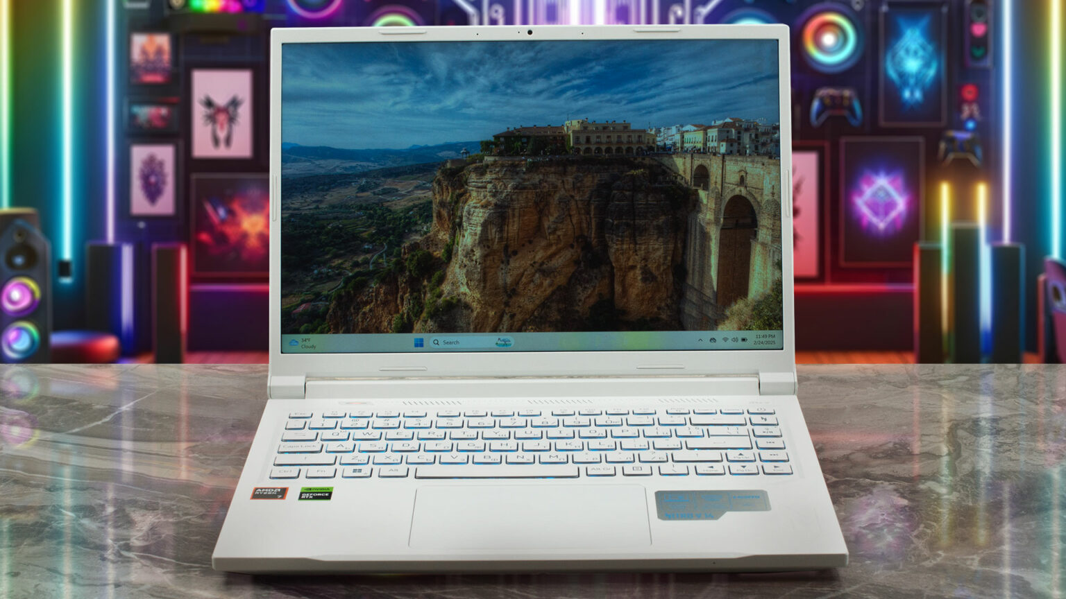 Acer Nitro V 14 (ANV14-61) Review - Near-Perfect Affordable Portable ...