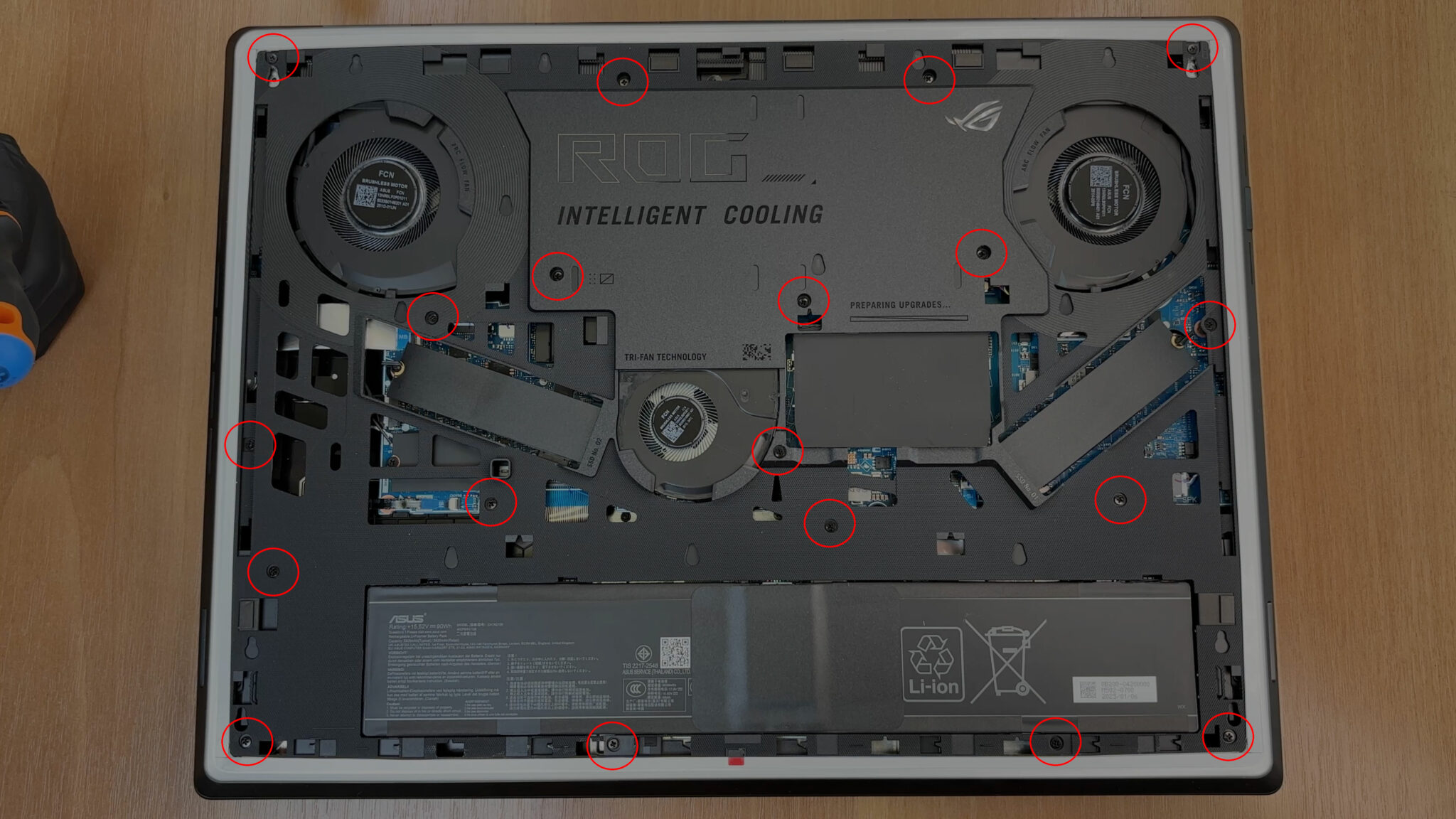 How to open ASUS ROG Strix SCAR 18 G835 (2025) – disassembly and ...