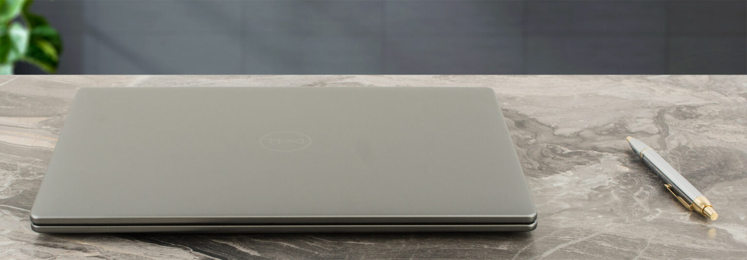 Dell Latitude 5455 review - 22+ Hour Battery! ...And a Pale Display ...