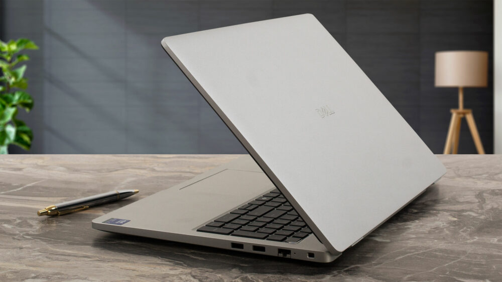 Dell Pro 16 (PC16250) Review - The Business Laptop You MIGHT Regret ...