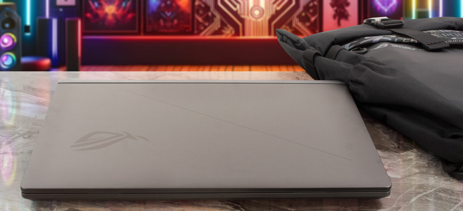 ASUS ROG Strix G18 G815 (2025) Review - The Desktop Replacement That ...