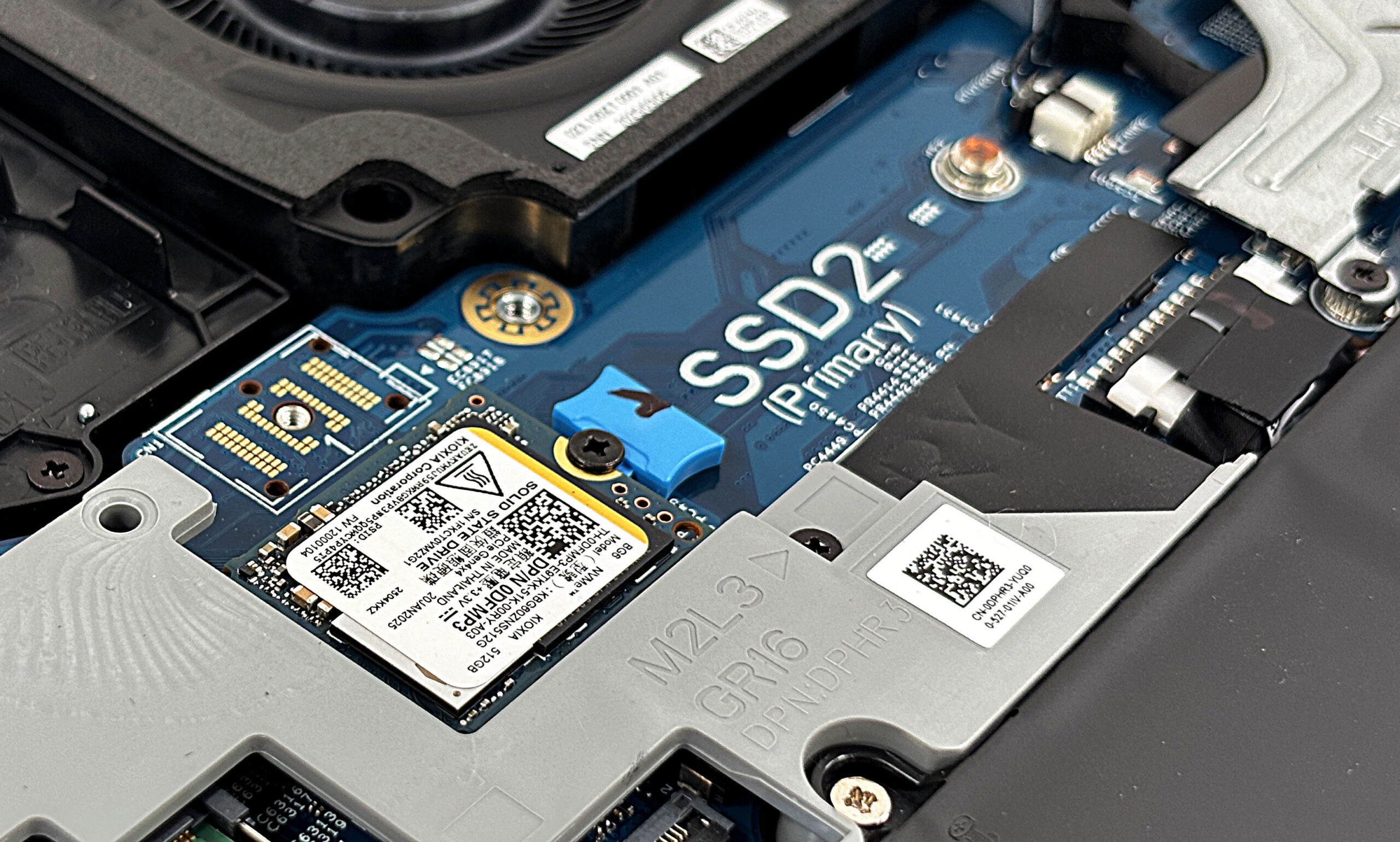 Dell Pro Max 16 (MC16250) - Specs, Tests, and Prices | LaptopMedia.com