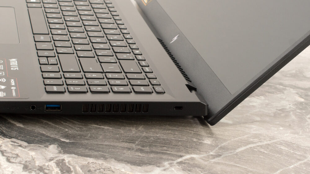 Acer Nitro V 15 (ANV15-52) review - Incredibly Cool, Super Comfortable ...