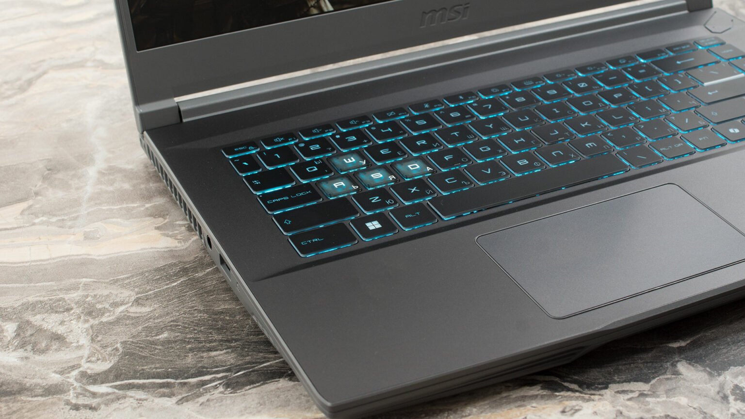 MSI Thin A15 B7V review: Thin Budget = Thin GPU Power (But It Has Some ...