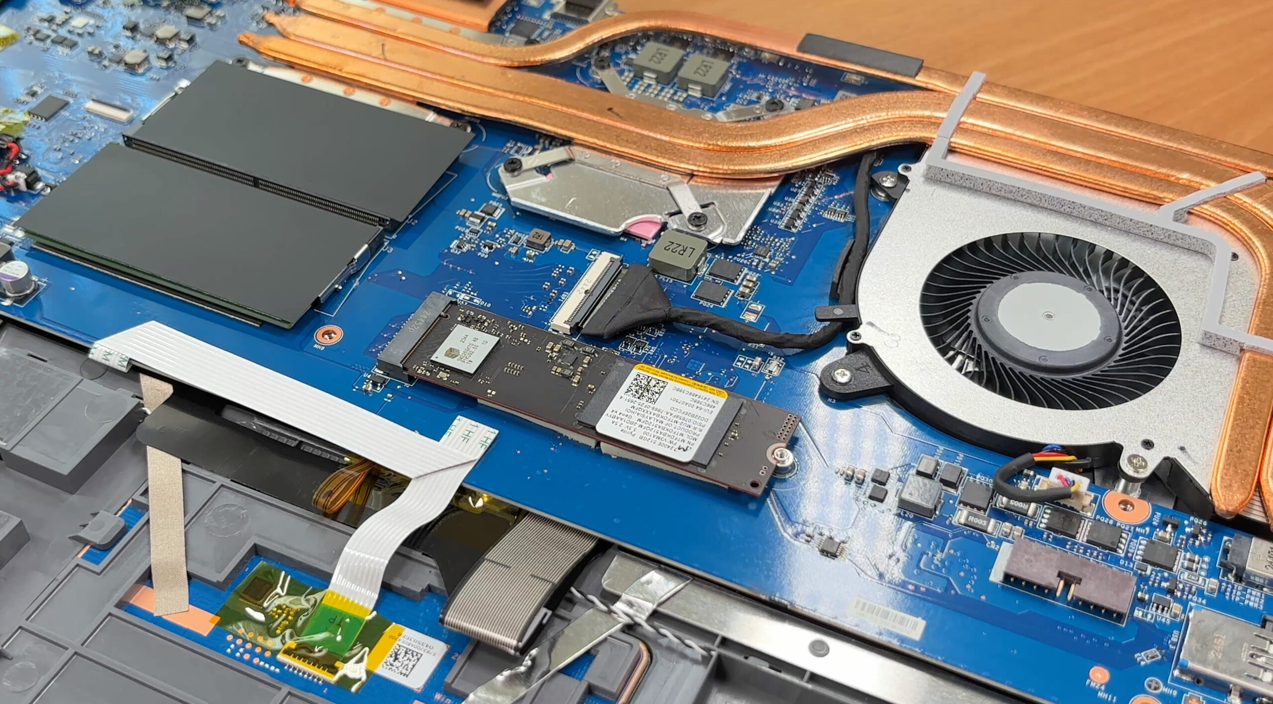 MSI Thin A15 B7V review: Thin Budget = Thin GPU Power (But It Has Some ...