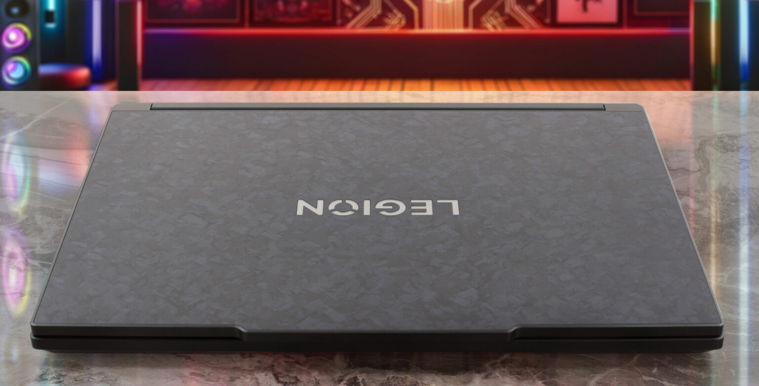 Lenovo Legion 9i (18", Gen 10) review - RTX 5090 Power & Forged Carbon ...