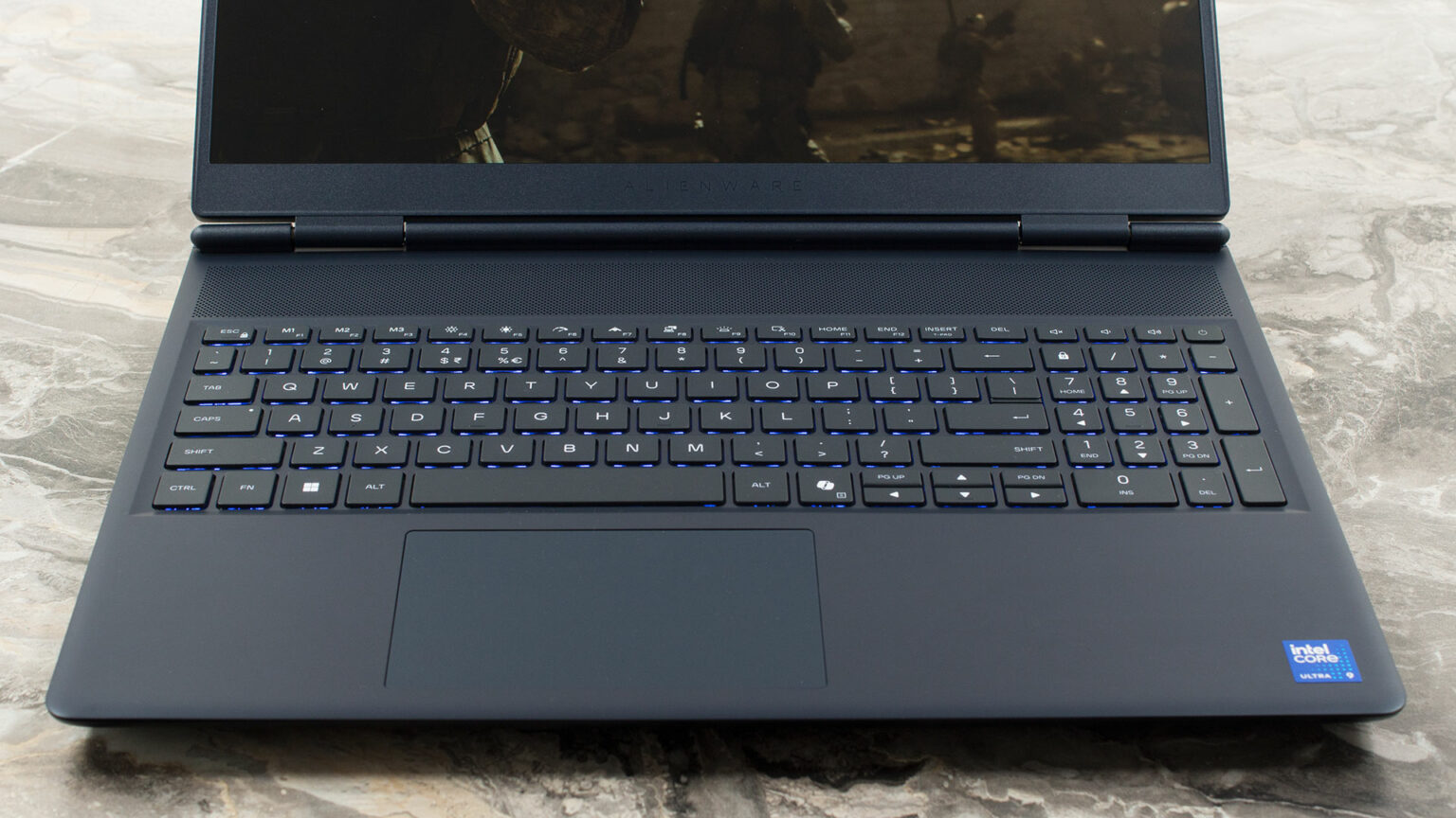 Alienware 16X Aurora (AC16251) Review - Thermal Chaos, Luxury Package ...